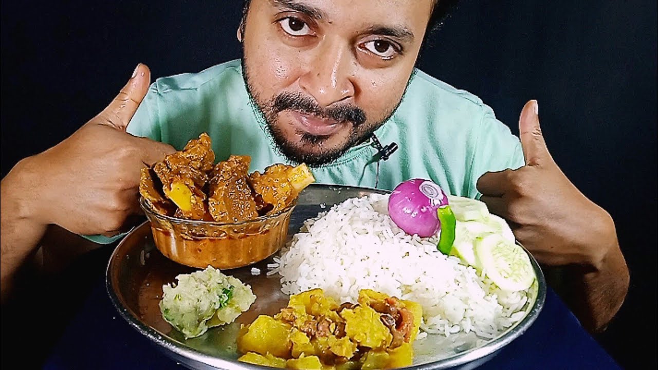 EATING SHOW : - SPICY MUTTON CURRY WITH RICE,ALOO SIM BHARTA, PAPA ALOO ...