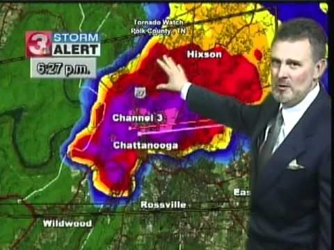 REPORTER GETS NERVOUS AS STORM HITS NEWS STATION TN - YouTube