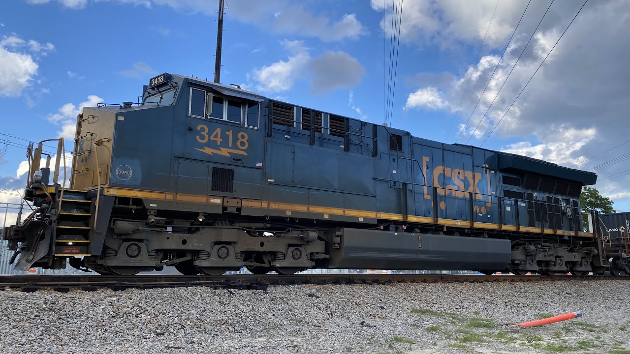CSX I032 Accelerates from a Stop in Hanahan, SC - YouTube