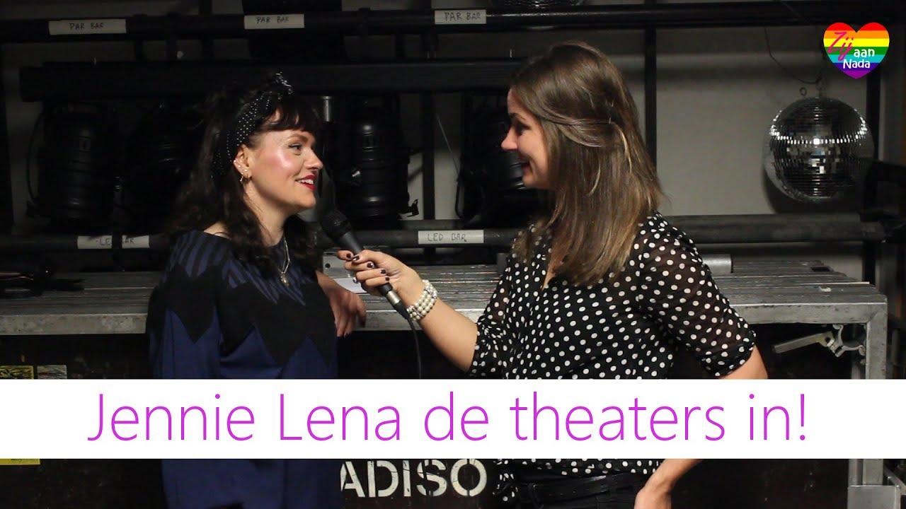 JENNIE LENA exclusief interview | THEATERTOUR 2017/2018 - YouTube