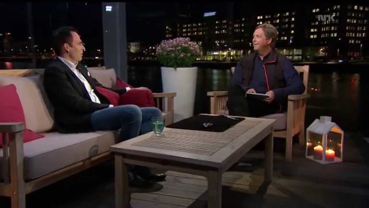 Tryllekunstner Rune Carlsen - NRK TV - Sommeråpent 15.08.2014 - YouTube