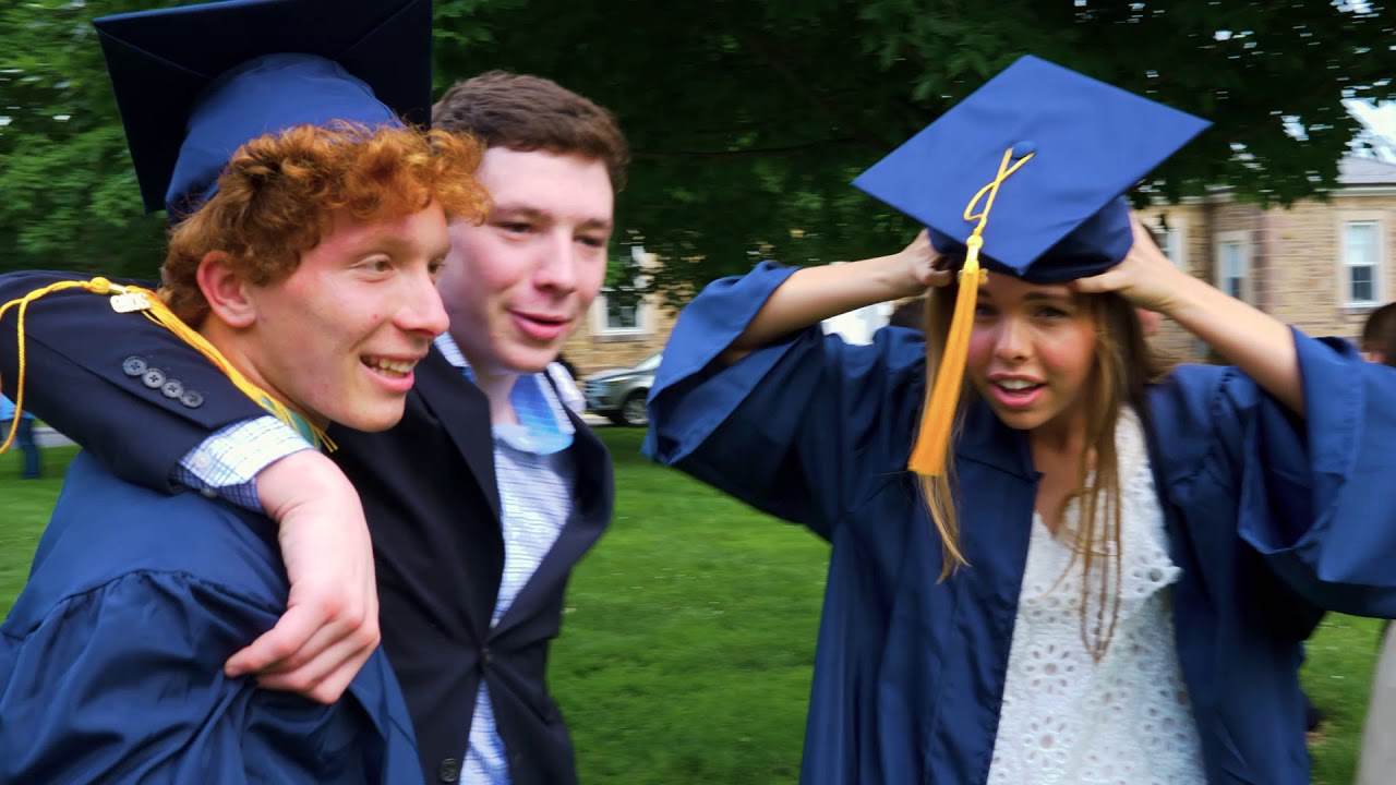 The Wilberforce School Graduation 2019 - YouTube