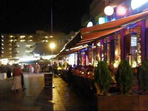 Nightlife in Can Picafort - YouTube