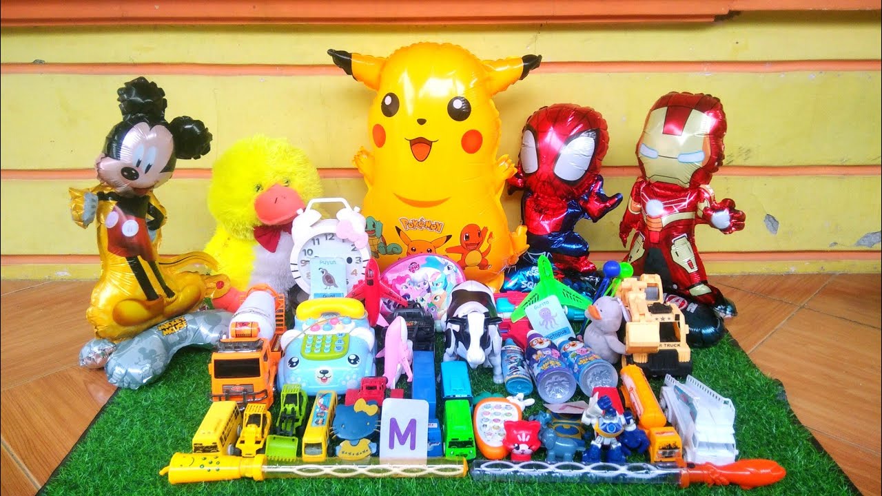 Hunting Mainan Bus Tayo Badut Spiderman baby shark yupi 56 - YouTube