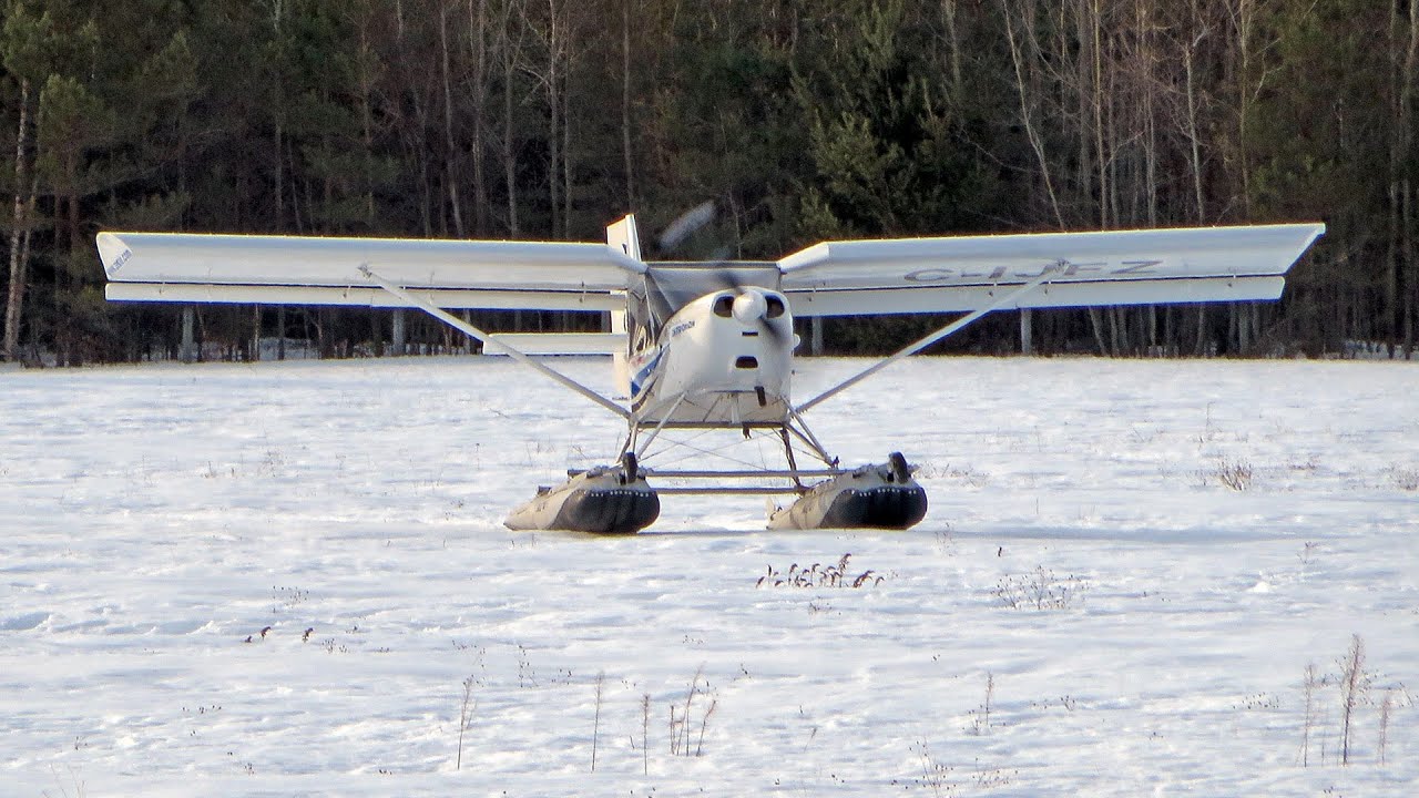 Full-Lotus amphibious floats on snow with the Zenith CH 750 Cruzer ...