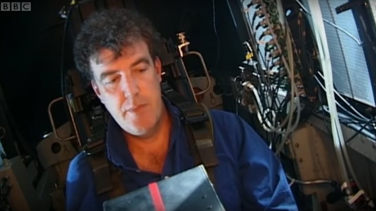 Jeremy Clarkson Feels Extreme G-Force! | Top Gear | BBC - YouTube