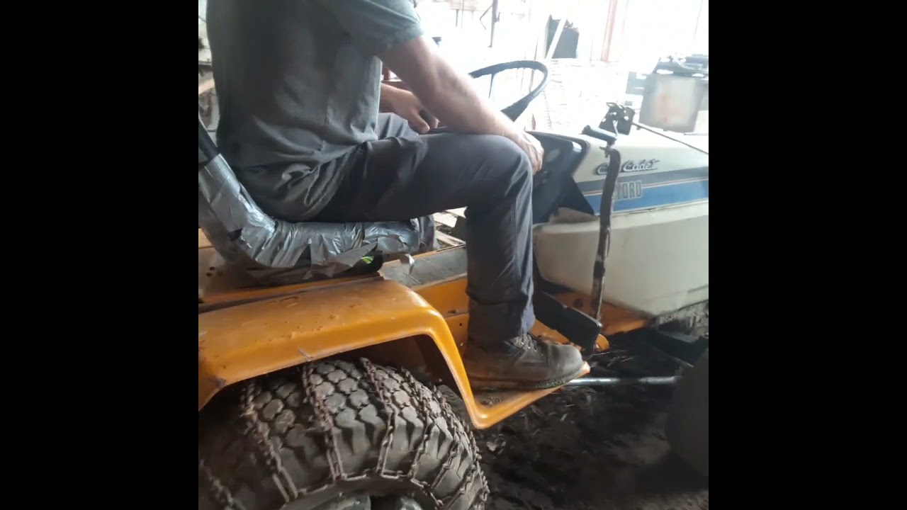 CUB CADET 1872 For Sale - YouTube
