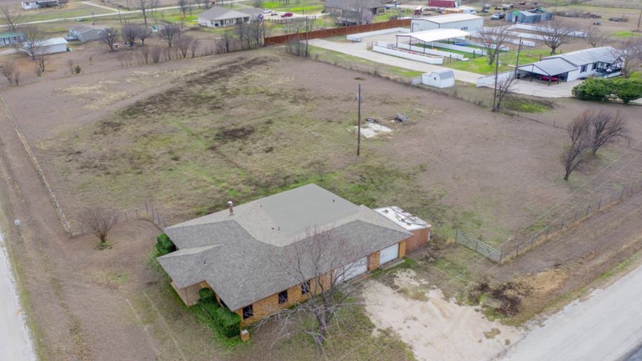 18000 Tyding s Road Justin, TX 76247 | Cassie Samons | Search Homes for ...