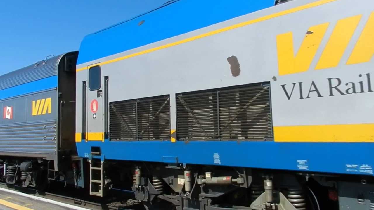 VIA Train 54 departing Kingston Railway station - YouTube