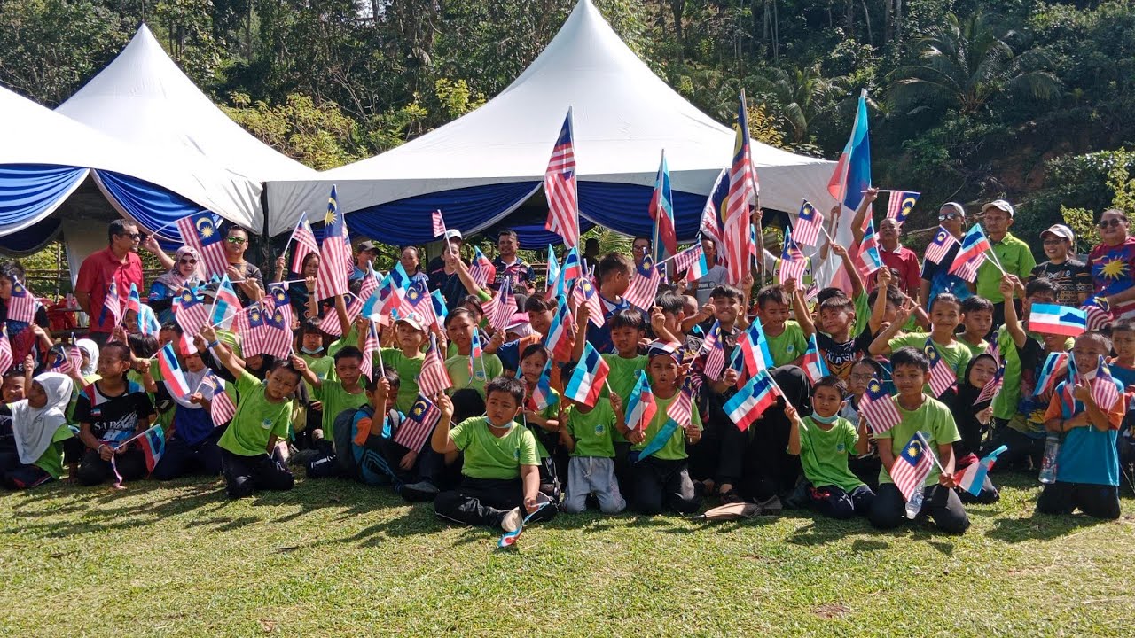 Perarakan hari Merdeka (Sk Dudar) & Ziarah Cakna ke rumah ibubapa ...