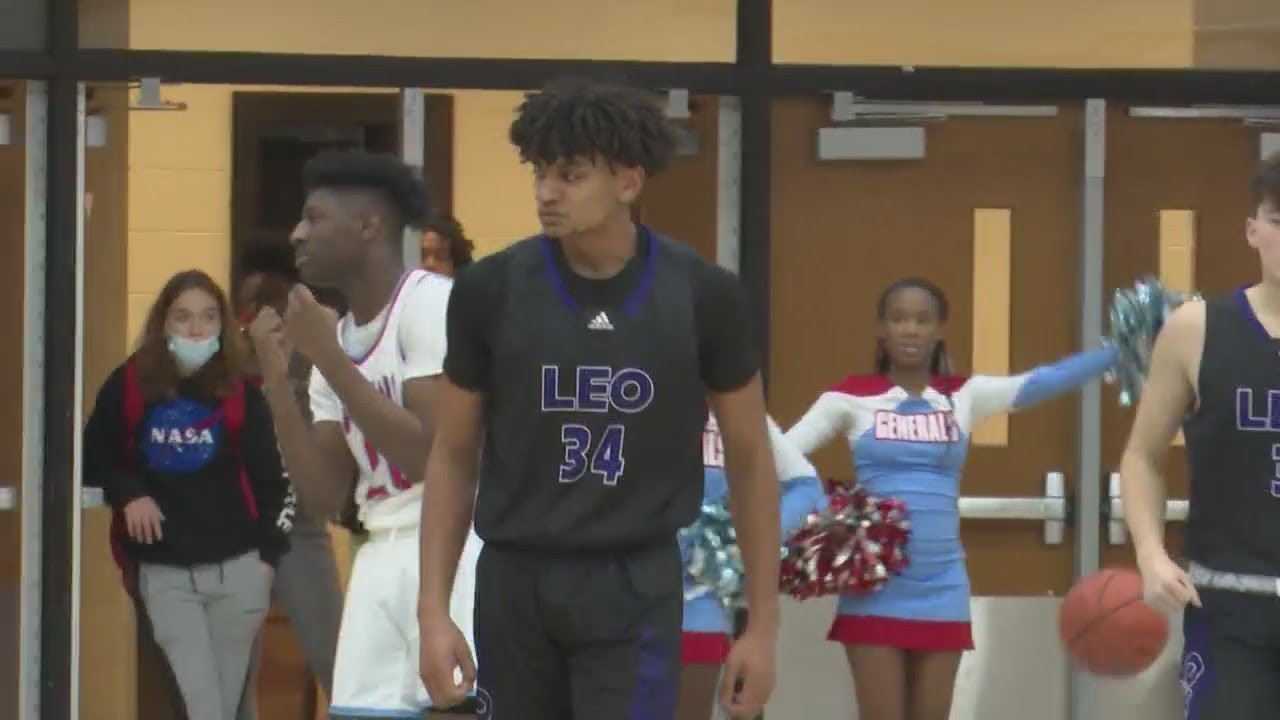 Leo basketball moves to 3-0 behind 38 points from Caedmon Bontrager ...