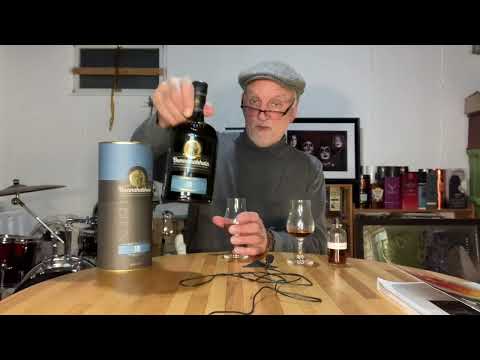 Just Whisky 🥃: Bunnahabhain 18(2018?) vs Bunnahabhain 18(2013)