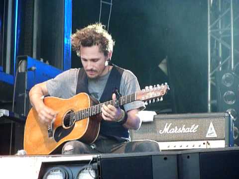 John Butler Trio - Ocean (Live@La Nuit de l'Erdre) - YouTube
