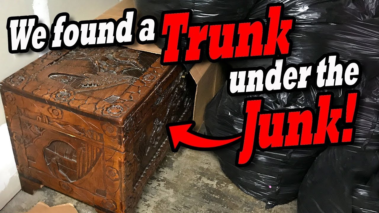 FOUND TRUNK BURIED UNDER JUNK in the $175 locker I bought at the ...