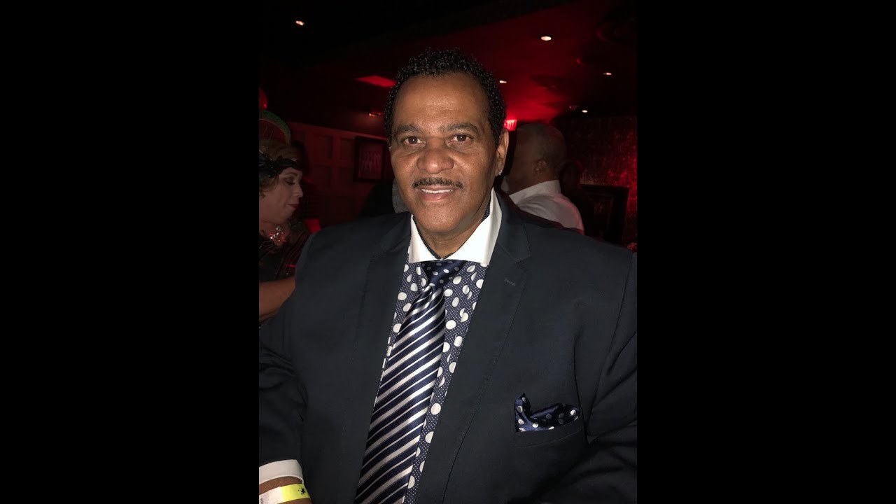 Charles McCoy (Mr. Charles Hairstylist To TheStars) - YouTube