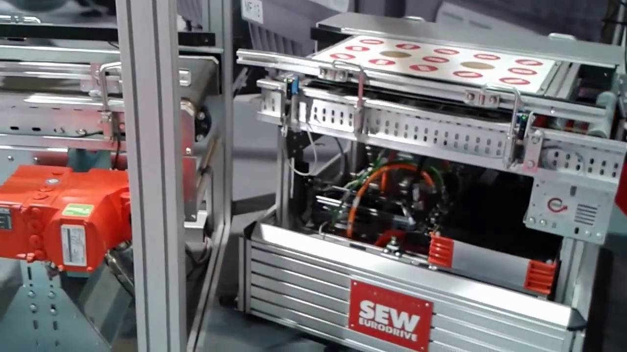 Integrated automated guided vehicle, motion control demonstration - YouTube