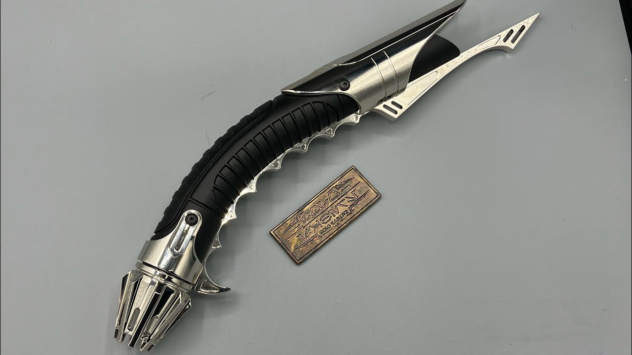 The Grey Ghost Jedi's Saberforge "Bane" Lightsaber with CFX and ...