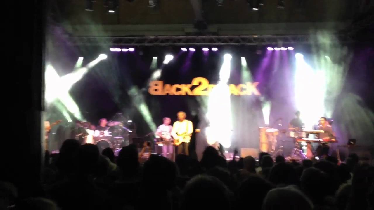 Gilberto Gil- A Novidade- Ao Vivo em Londres(01-07-2012). - YouTube
