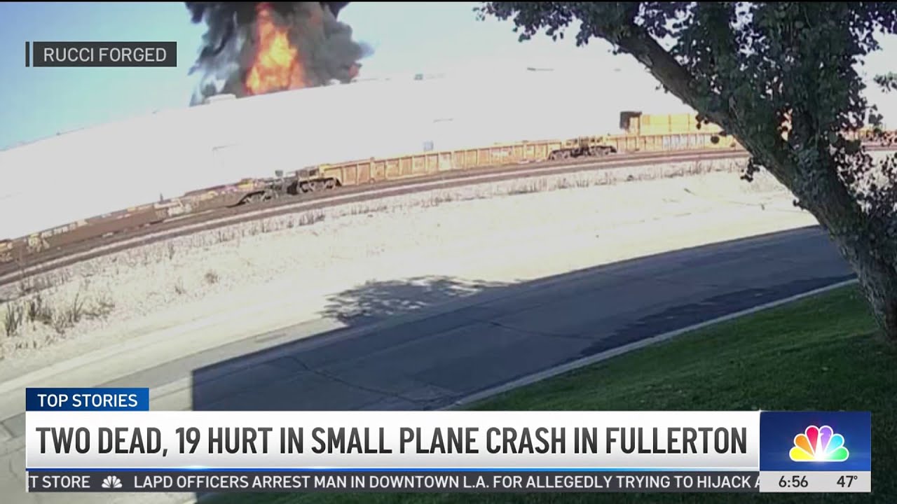 NTSB investigates deadly Fullerton plane crash - YouTube