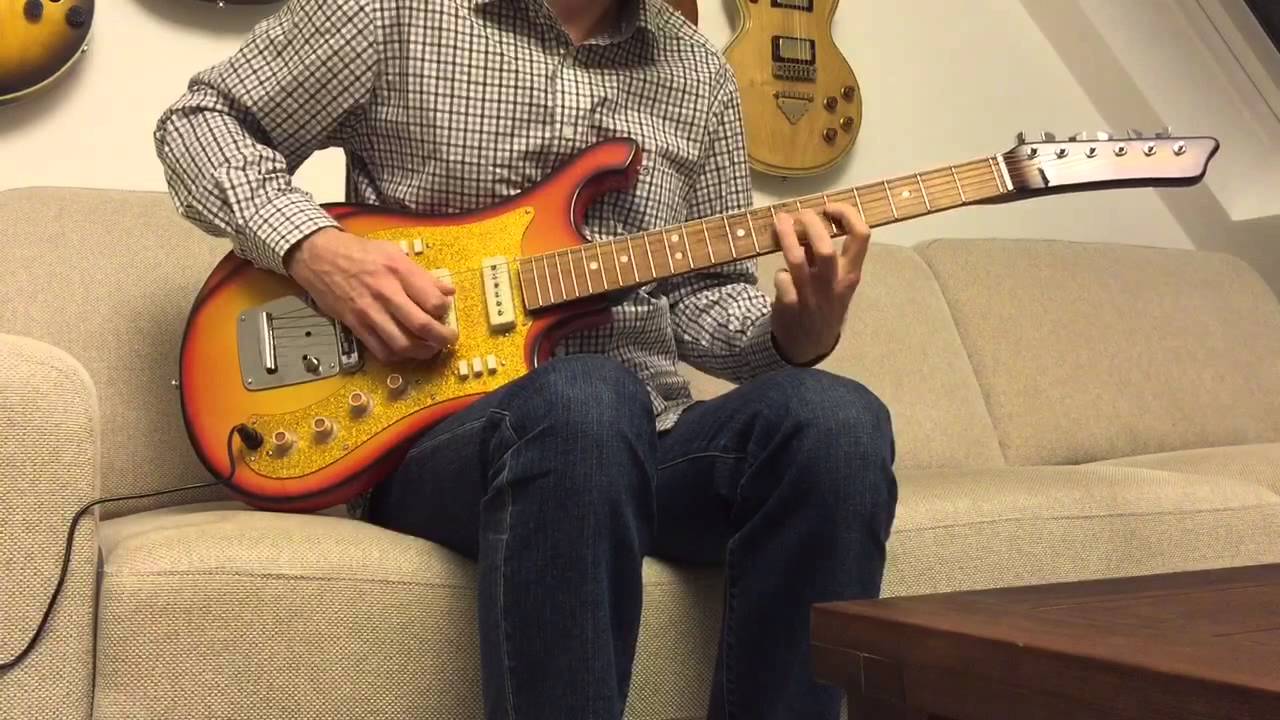 Ural 650 soviet electric guitar - YouTube