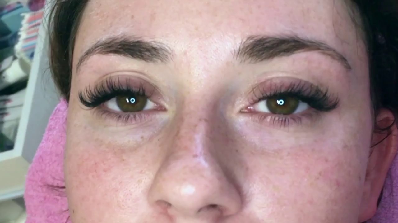 Lashes one by one - YouTube