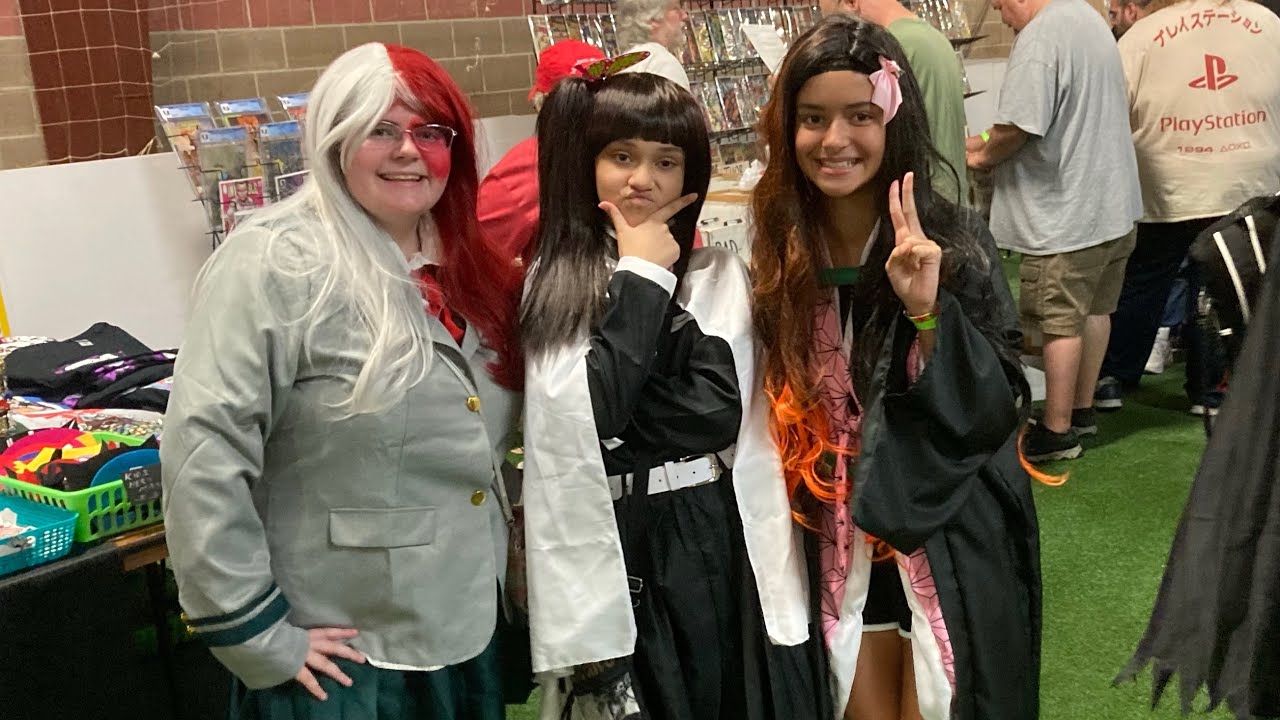 Todoroki attends Neo Comic-Con! 2032 - YouTube