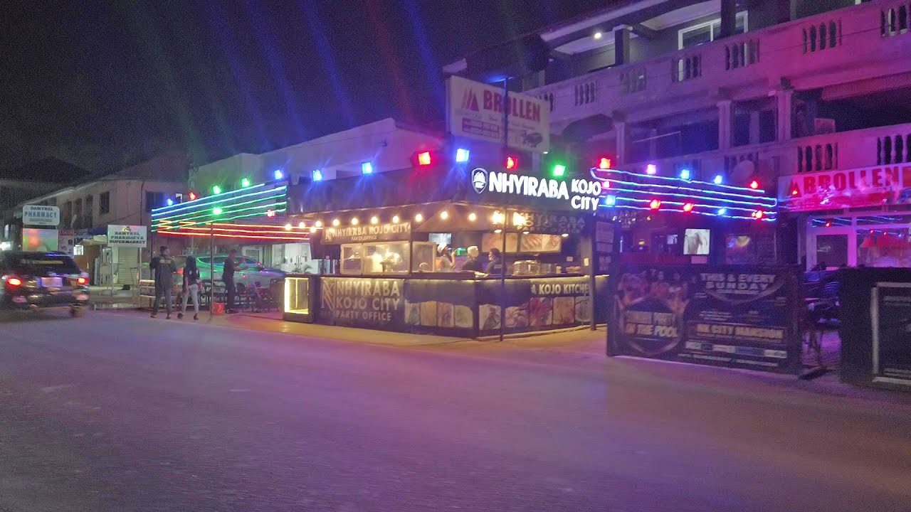 NIGHTLIFE IN AFRICA GHANA ACCRA SPINTEX ROAD AFRICAN WALK VIDEOS - YouTube
