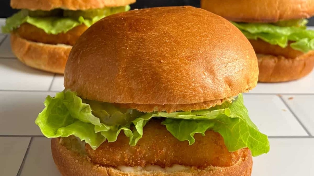 Burger King Fish Sandwich (BK Big Fish Copycat Recipe) - YouTube