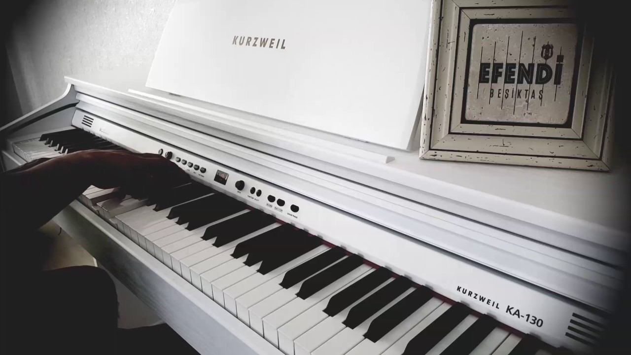 Her Gün BEŞİKTAŞ piyano cover piyano ile çalınan şarkılar - YouTube