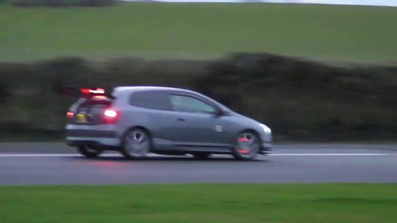 Glowing Rotors At Trackskills Car Track Day At Kirkistown Race Circuit ...