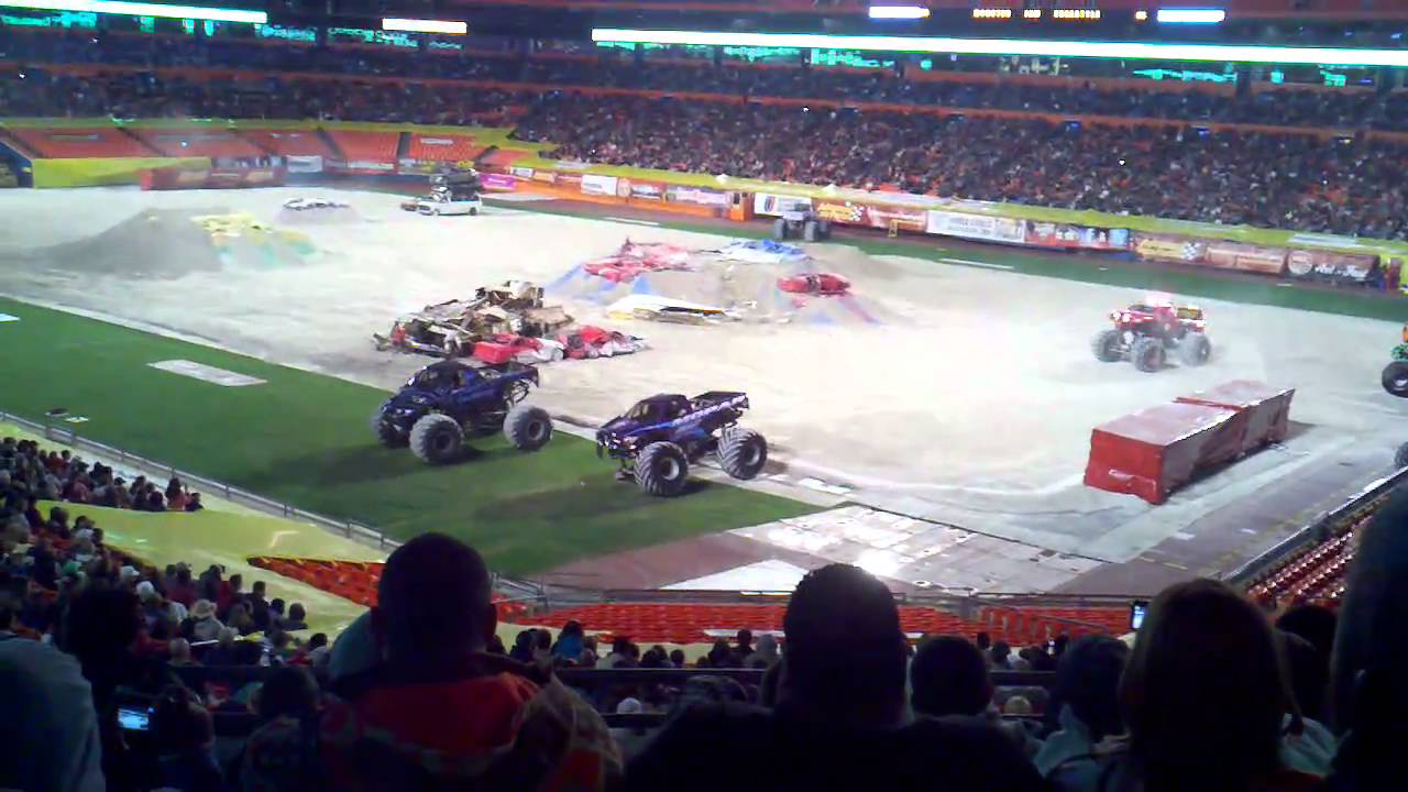 Backdraft Freestyle Miami 2011 - YouTube