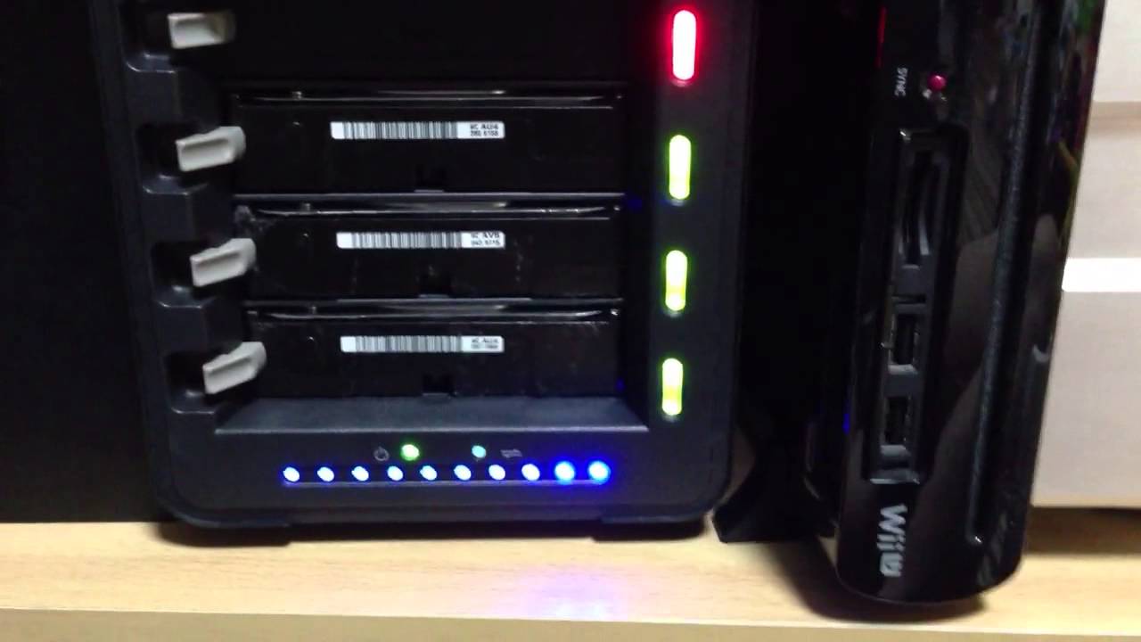 Drobo disk swap - YouTube