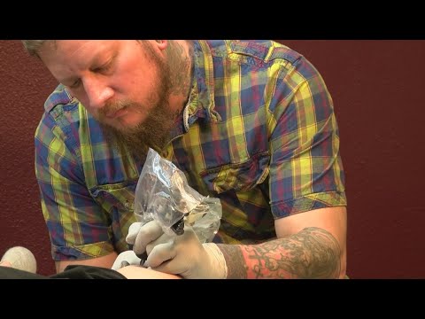 Albuquerque tattoo artist helps breast cancer survivors with healing process