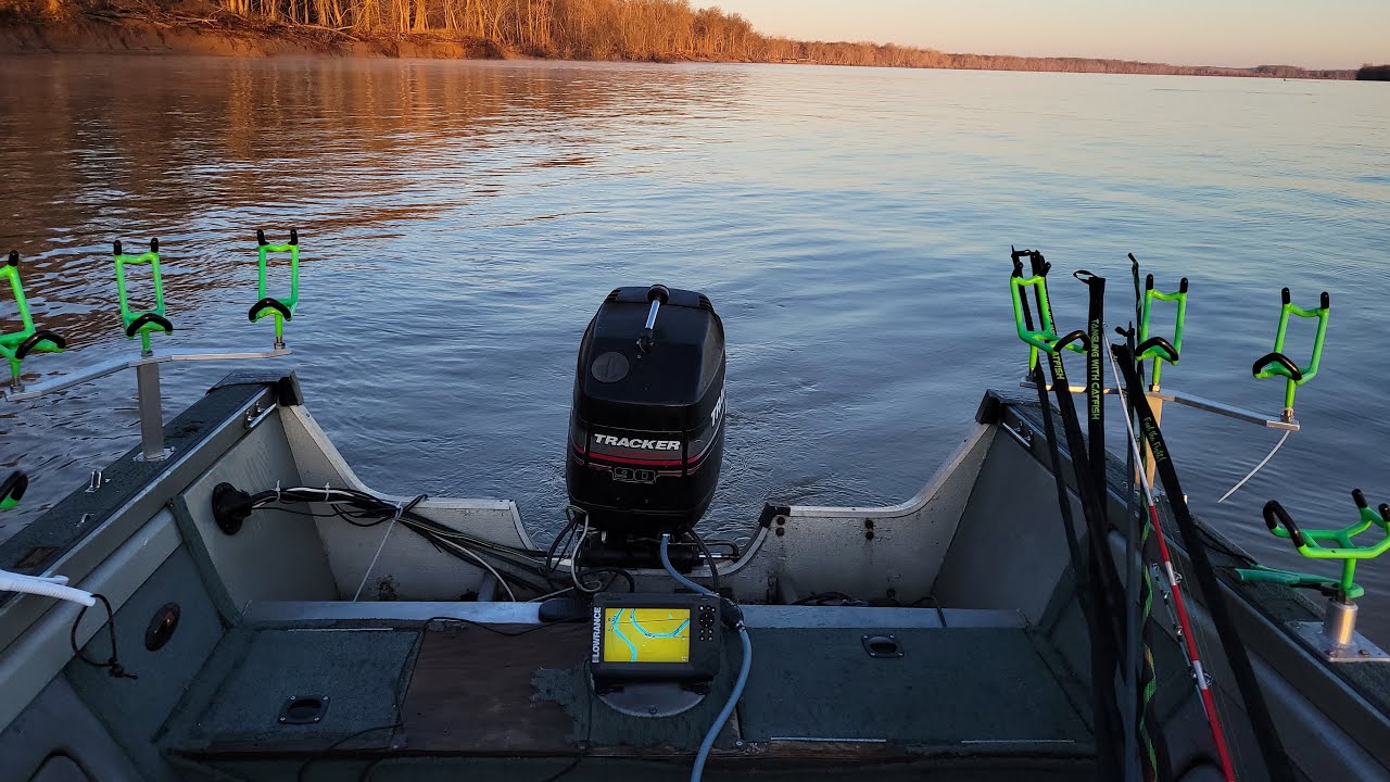 Ohioriver Fishing! Bumping For Catfish - YouTube
