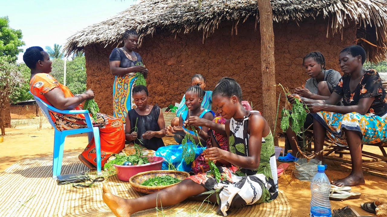 Cooking Delicious African Traditional vegetables/Village cooking - YouTube