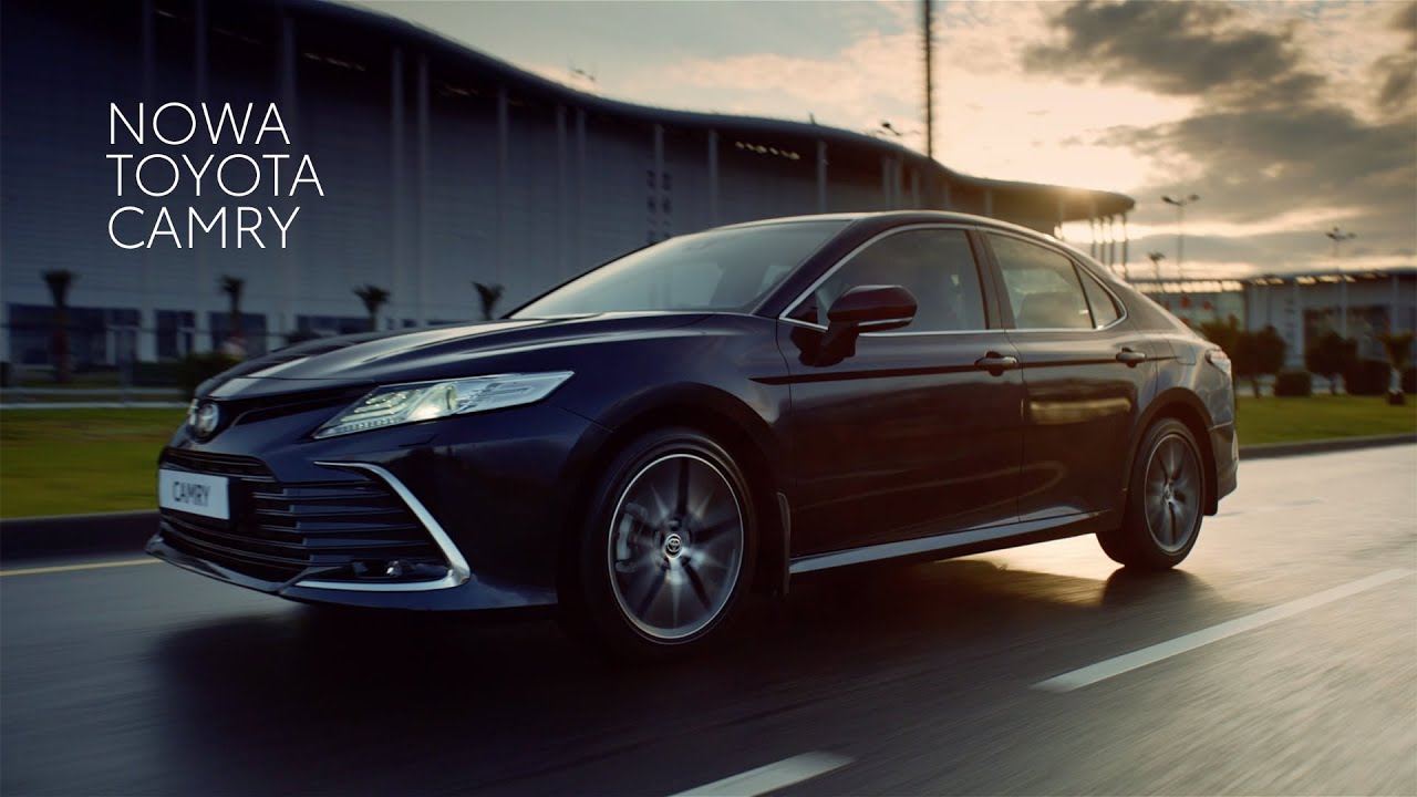 Nowa Toyota Camry. Nowe oblicze legendy - YouTube