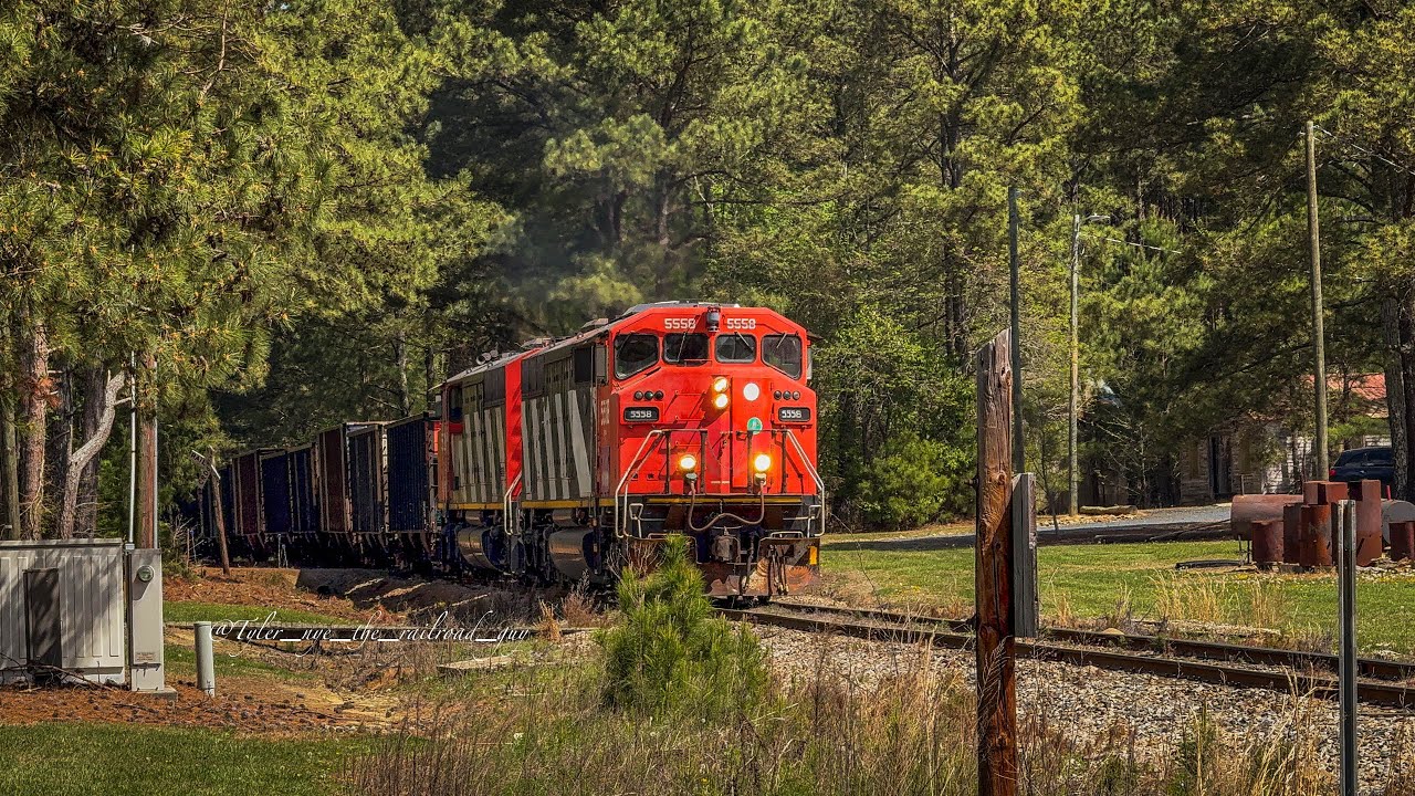Aberdeen Carolina & Western (ACWR) Small Chase! FT. Ex CN SD60Fs, Cool Crew, Horn Shows, and ...