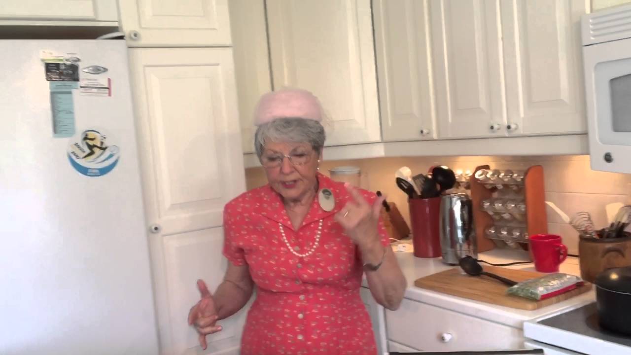 Grandma raps! (OFFICIAL VIDEO) - YouTube