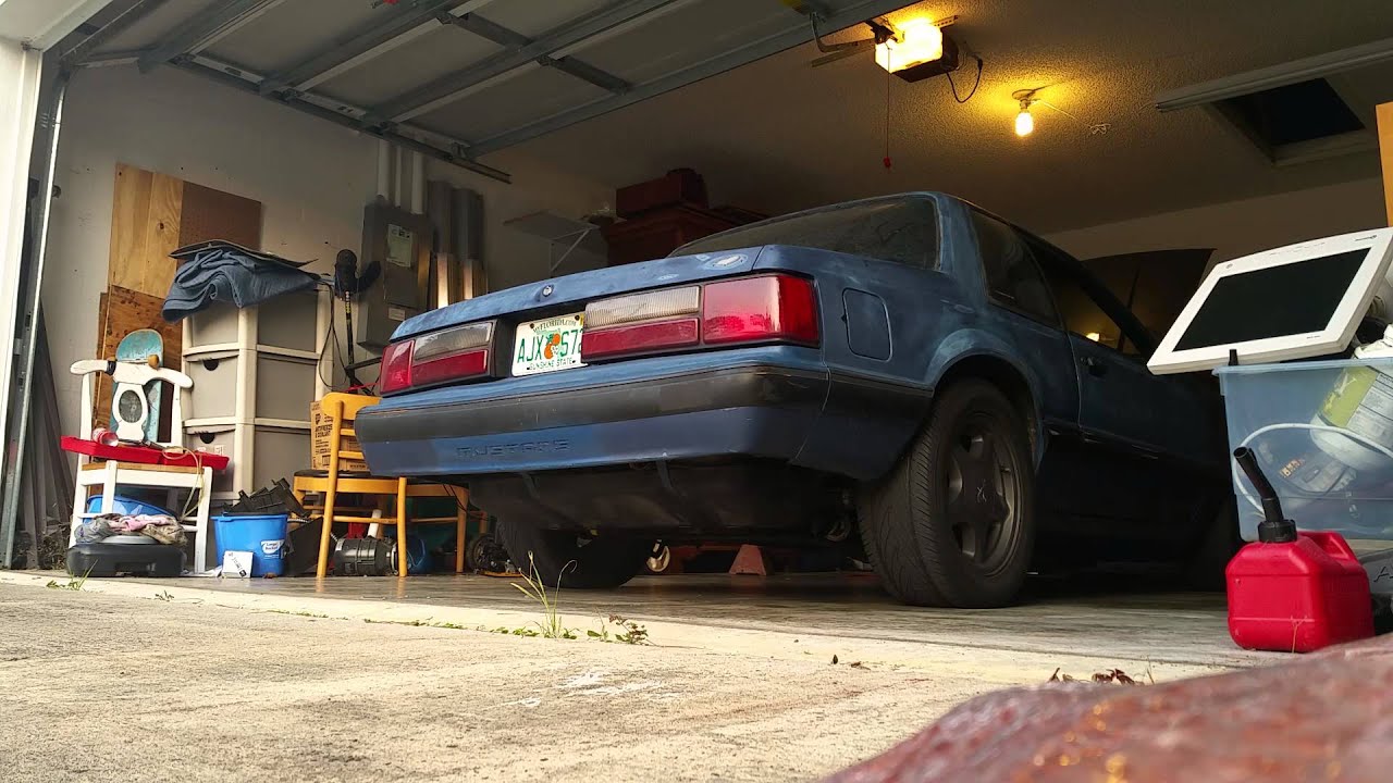 88 Mustang Notchback 306 Cold Start - YouTube