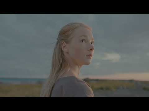 Lost Sky - Dreams pt.  II (feat. Sara Skinner)  (Official 4K Video)