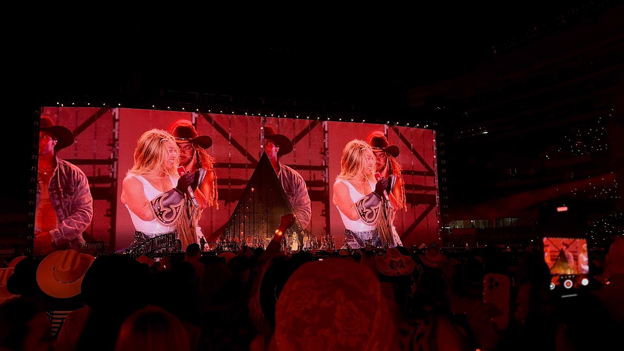 Beyoncé Cowboy Carter Tour - BODYGUARD, CUFF IT, HEATED, BEFORE I LET ...