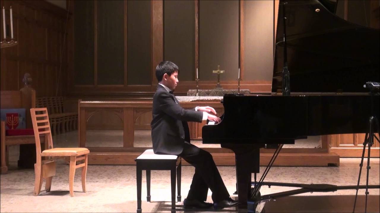 Ryan Sheng plays Schumann Abegg Variations - YouTube