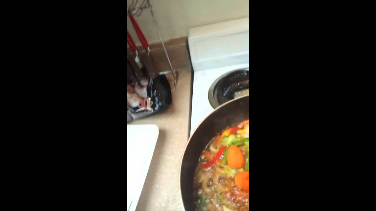 How to cook african food.... (gravy) - YouTube