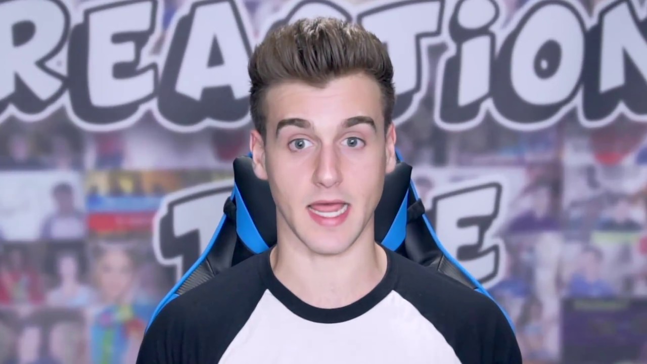 Embarrassing Fails That Will Make You Laugh! - YouTube