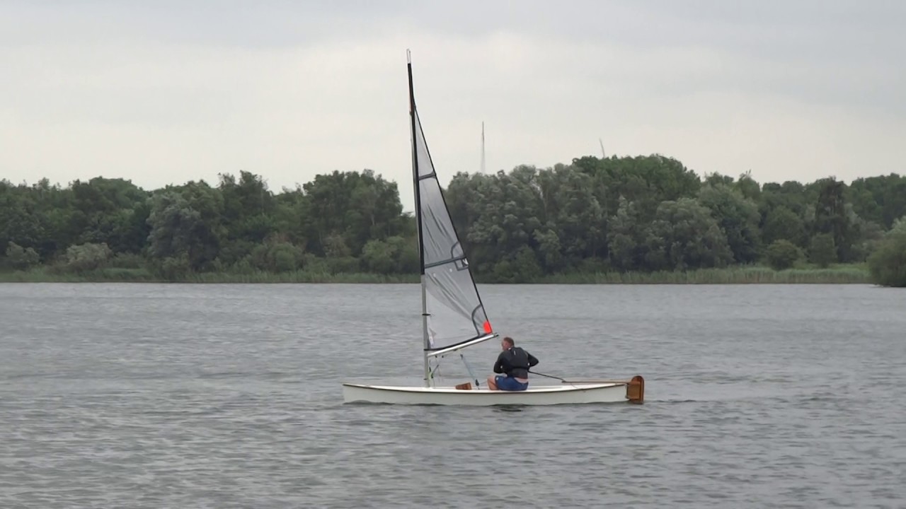 Viola 14 canoe tacking and gybing - video 1 - YouTube