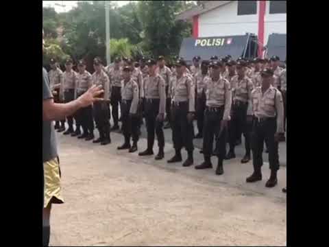 ||| HENDRI KOTO DATANG KE POLDA KEPRI UNTUK MELATIH ANGGOTA MEMPELAJARI TEKNIK BELA DIRI MUAYTHAI ||
