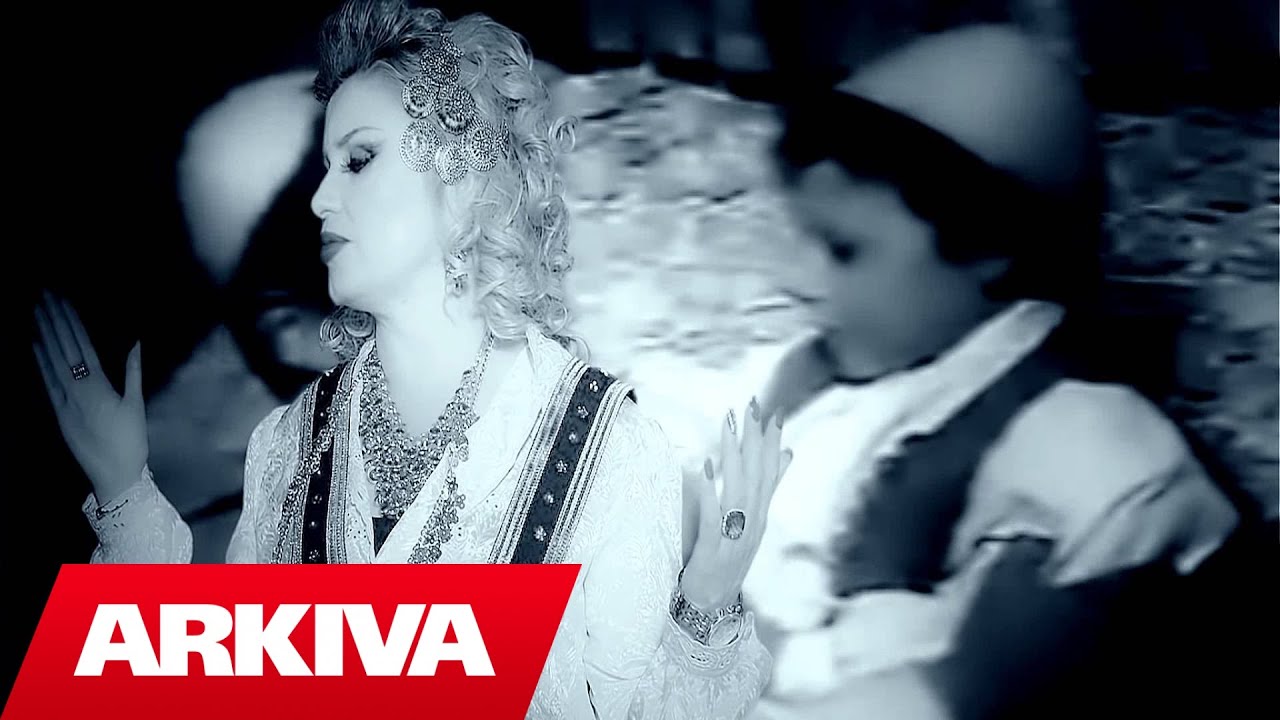 Vida Kunora - Ded Gjon Luli Traboinit (Official Video HD) - YouTube