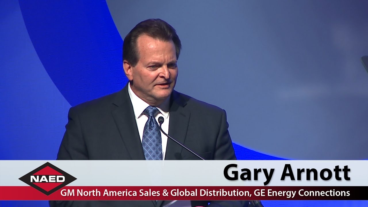 Gary Arnott Toasts Jim Bracken - 2017 Associate Service Award - YouTube