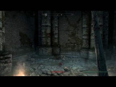 Skyrim: Gargoyle statue becomes ALIVE! - YouTube