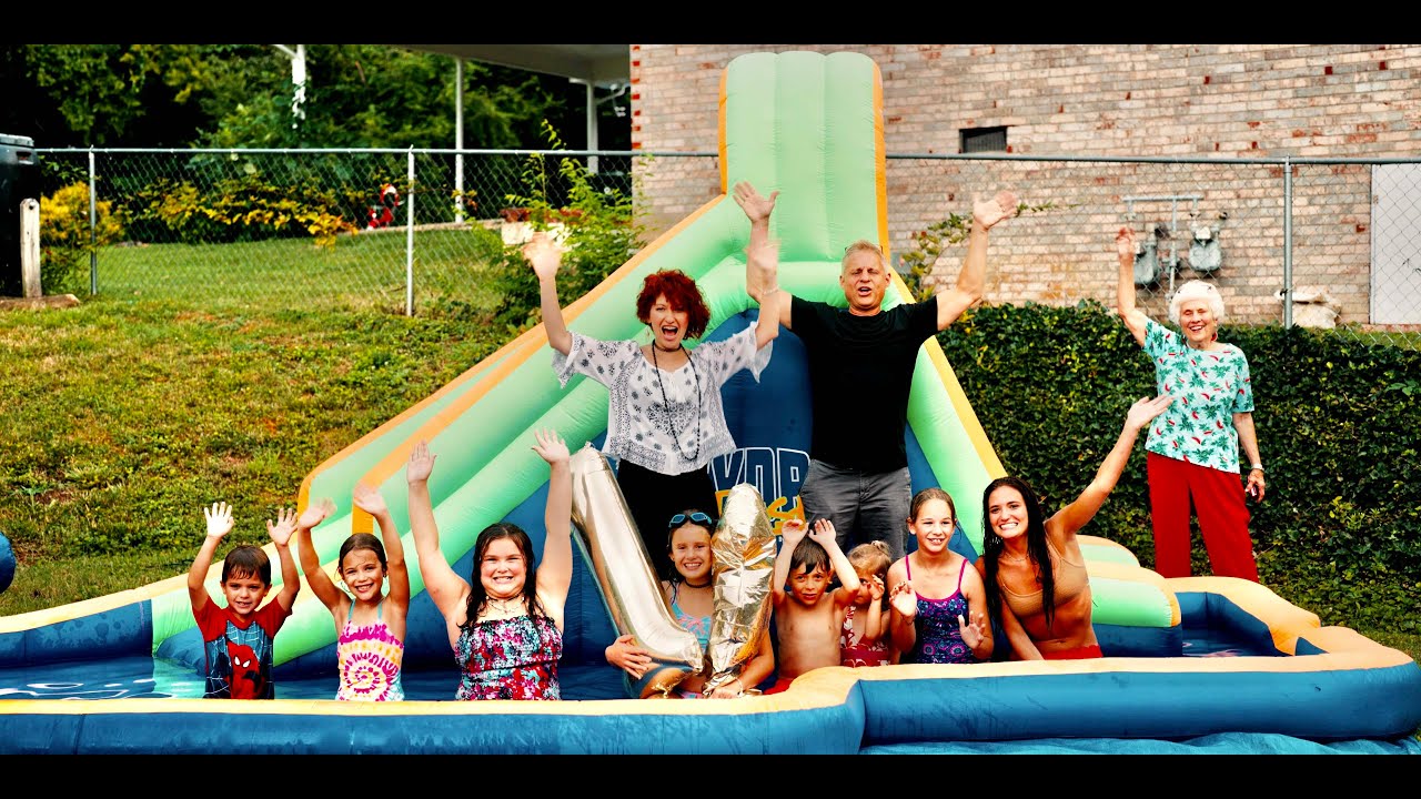 Evelina's Birthday! Funny kids Dave and Emi are having fun in the ...